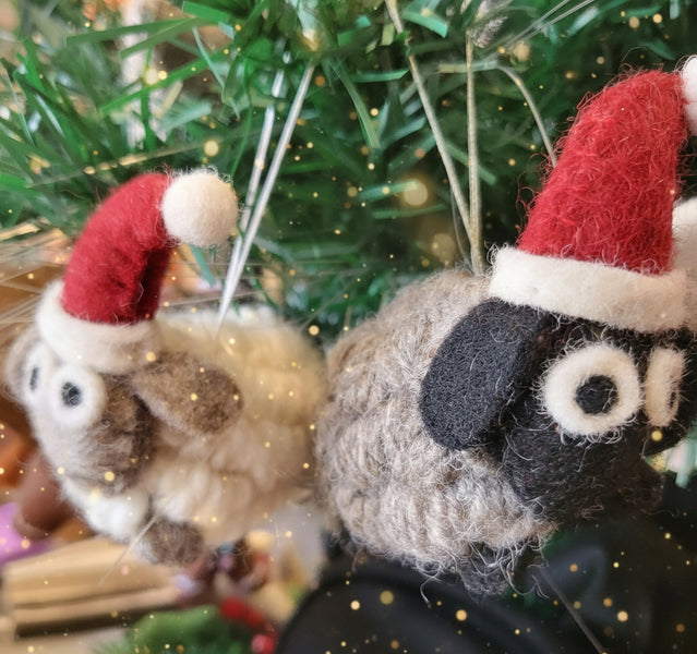 Pashom Hanging Christmas woolly sheep decoration – Dovetail Boutique NZ